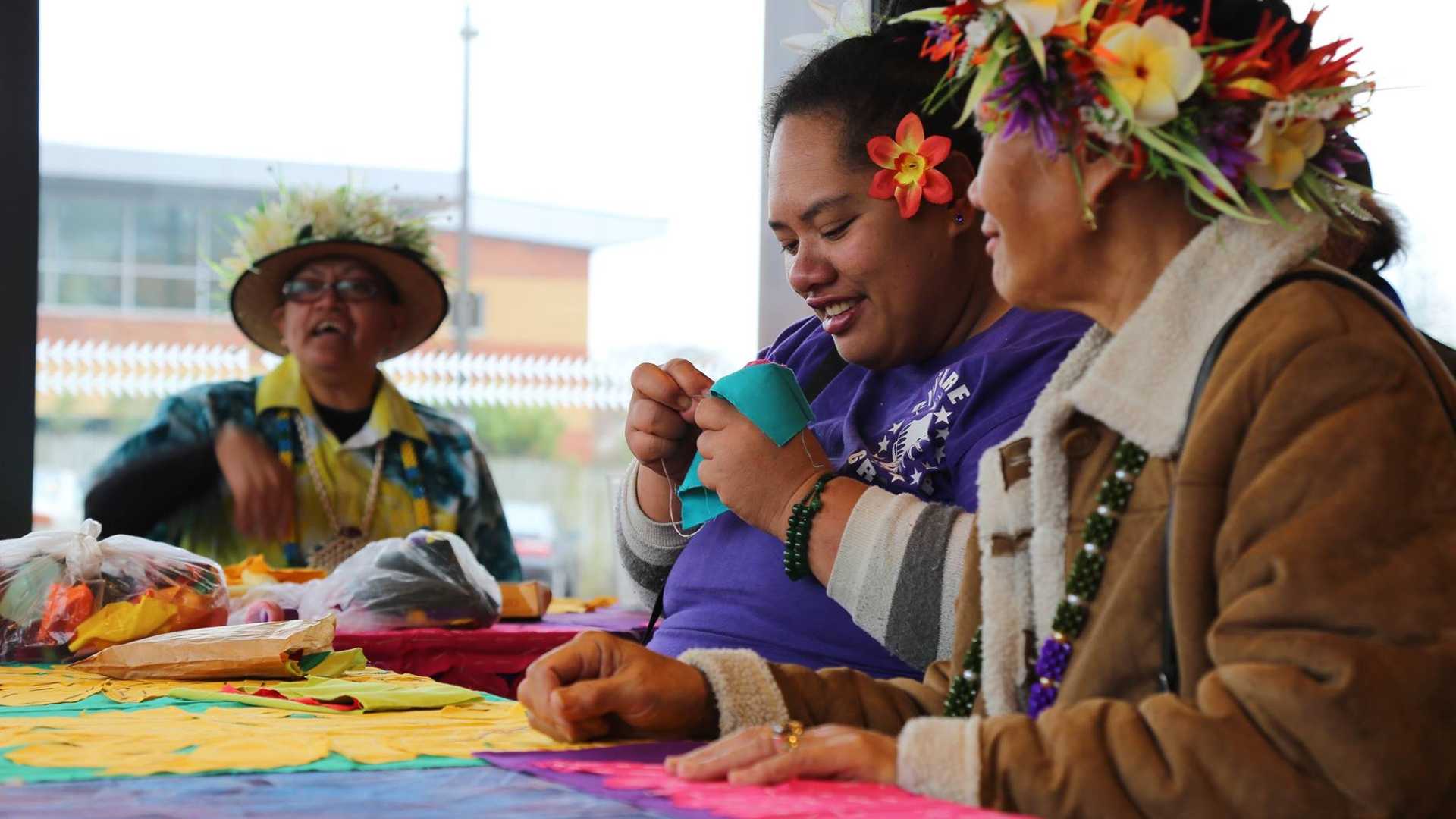 COOK ISLANDS LANGUAGE AND CRAFT WEEK - Printing / Painting with Cook ...